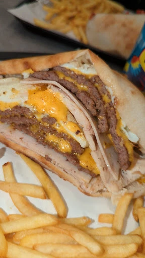 Découvrez Le 129: L’incontournable de la street food halal à Saint-Denis