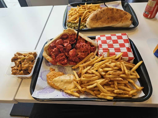 Découvrez Le 129: L’incontournable de la street food halal à Saint-Denis